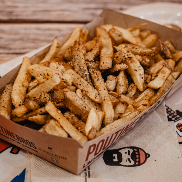 Notre Menu | POUTINEBROS - Restaurant québécois