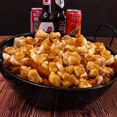 PoutineBros - Restaurants de poutine québécoise en France